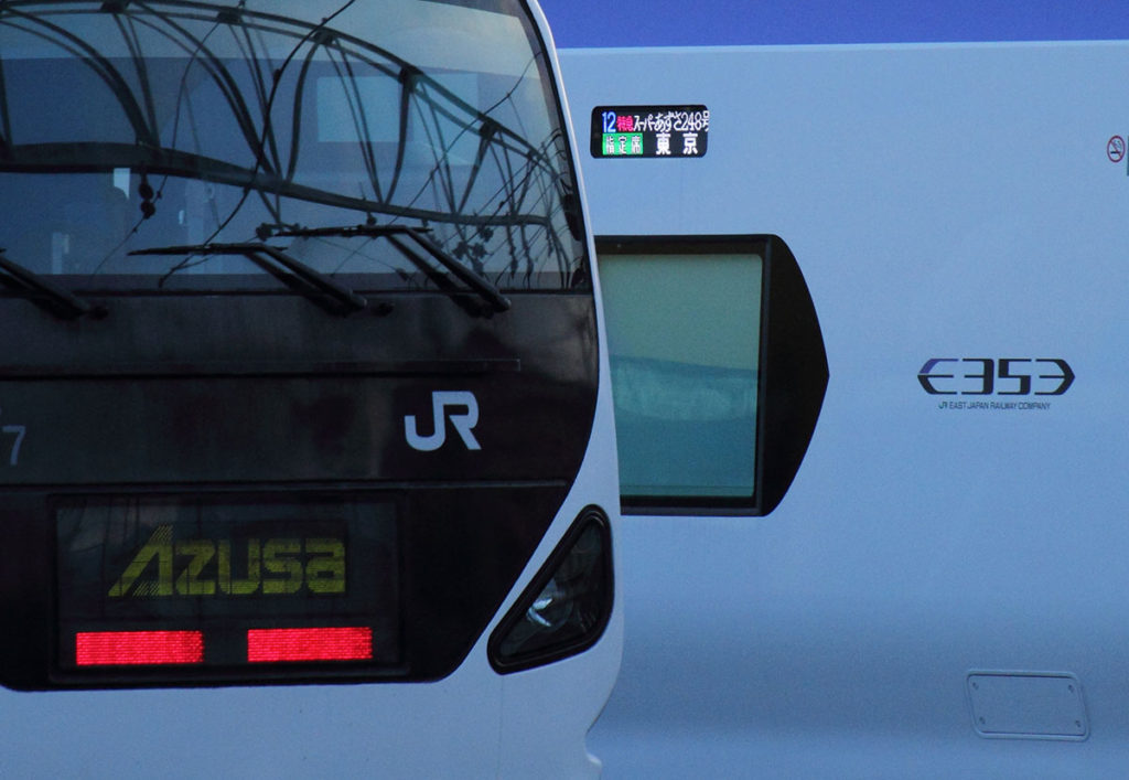 E353系+E257+E351系 並び写真 松本駅にて | 平日は山梨にいます。中央線の鉄道写真をメインにその他風景写真などを公開しています。